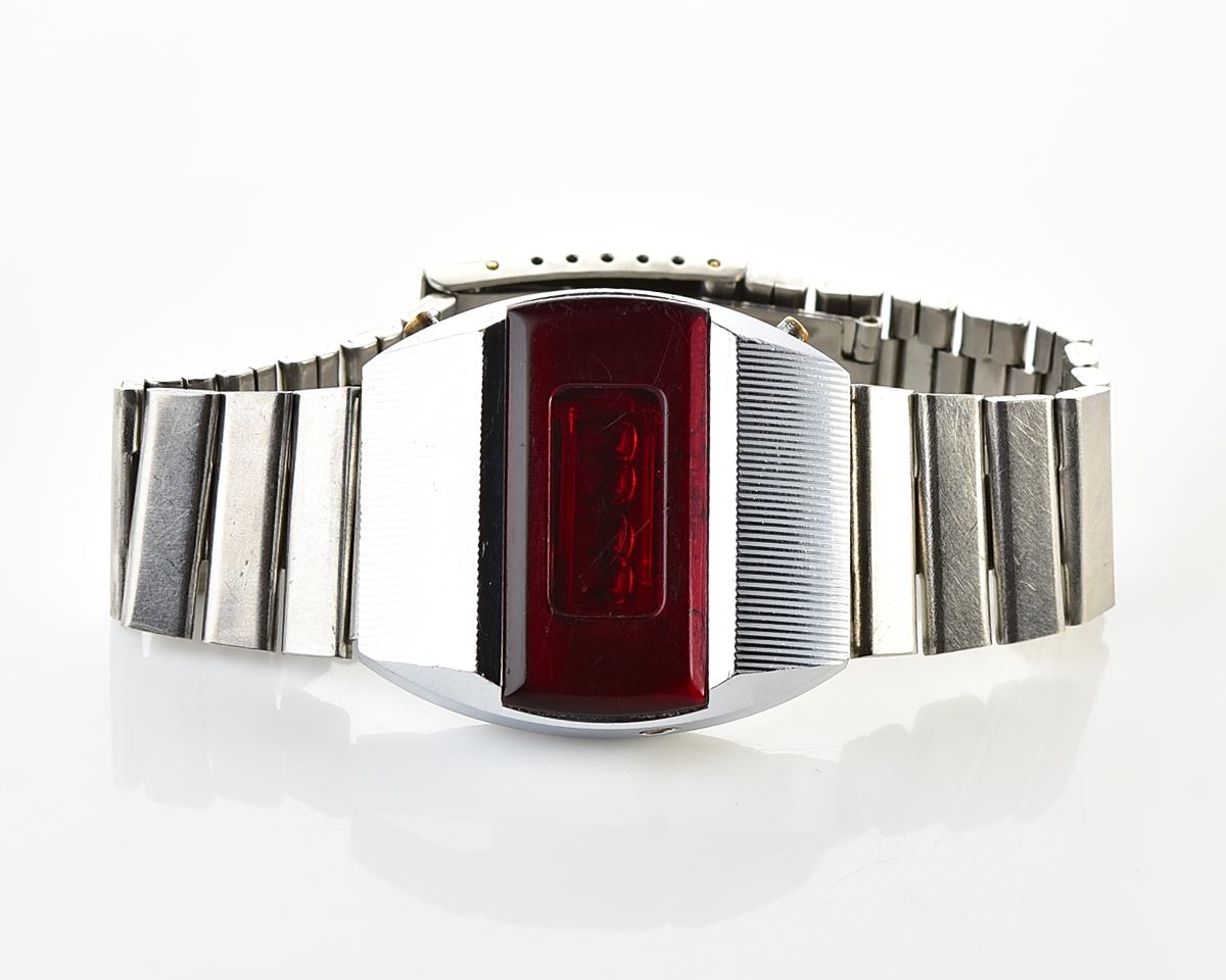 First RED LED Digital Vintage USSR Wrist Watch Electronika E-1 Pulsar ...
