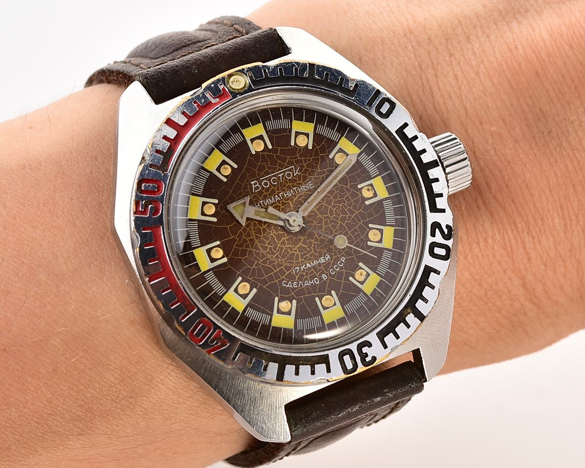Soviet Vostok Amphibia vintage mechanical wristwatch - SovietWatchStore.com