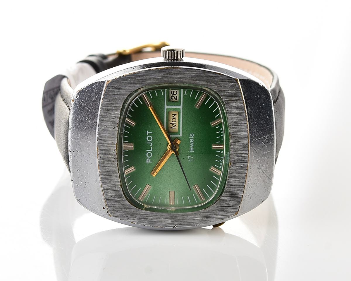 Vintage soviet mechanical POLJOT with day/date calendar - export ...